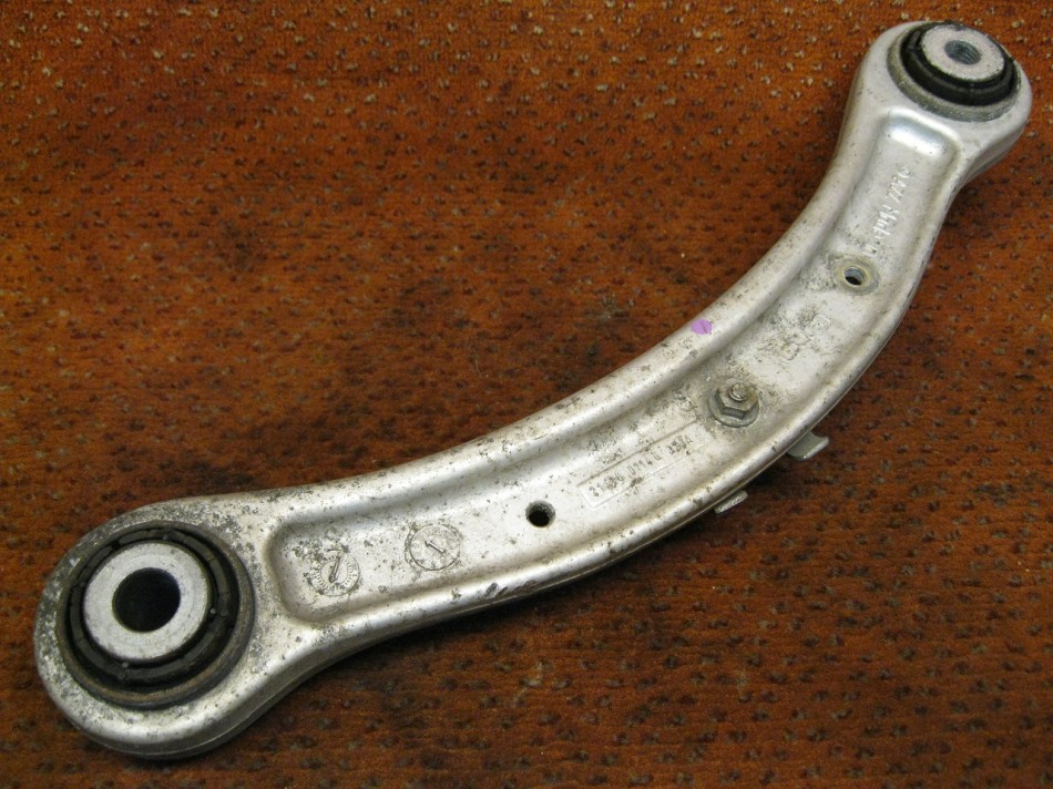 7L0505375A * 7L0505323A original Querlenker hinten oben vorne VW ...