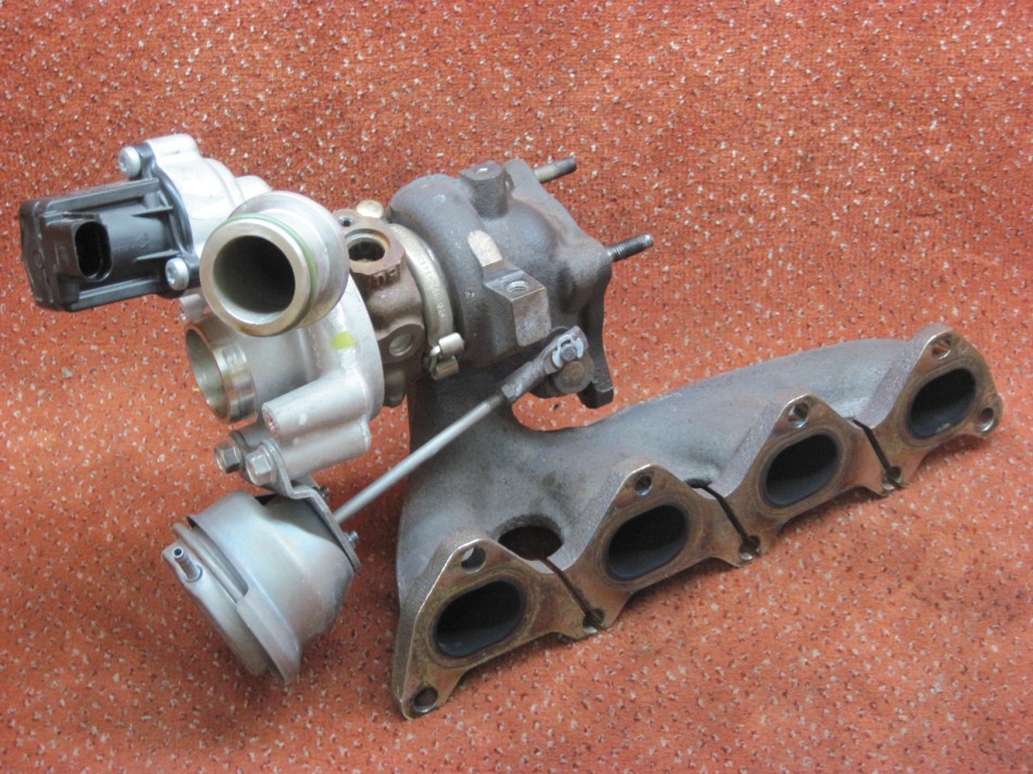 03C145701R * 03C145702L Turbolader Turbo 1,4 TSI 122 PS CAXA VW Golf 6 ...